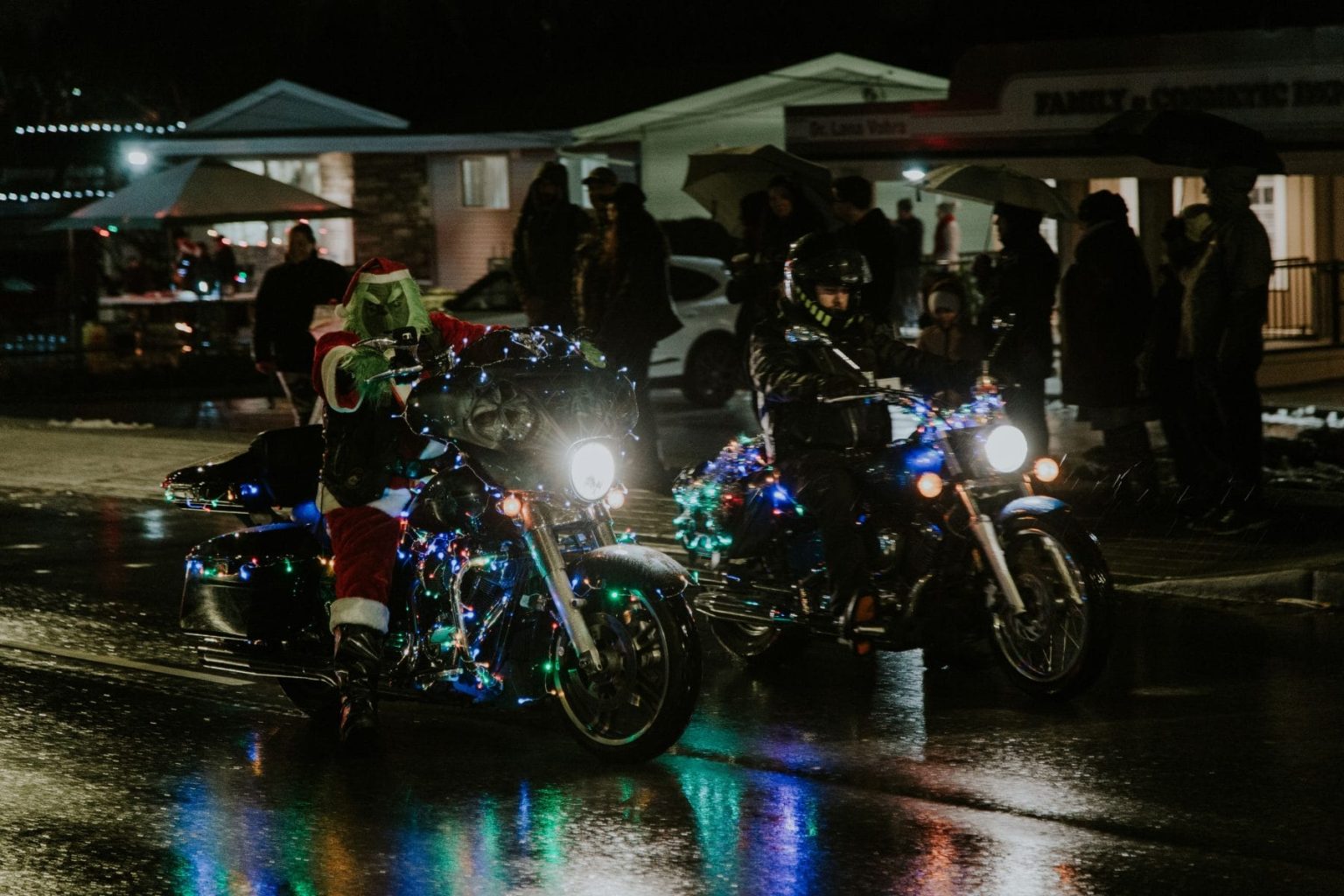 Aldergrove Christmas Light Up Parade - The Fraser Valley