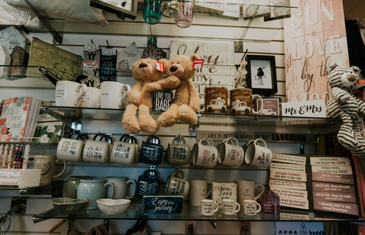 Blue Dandelion Gifts and Collectables – Harrison - The Fraser Valley