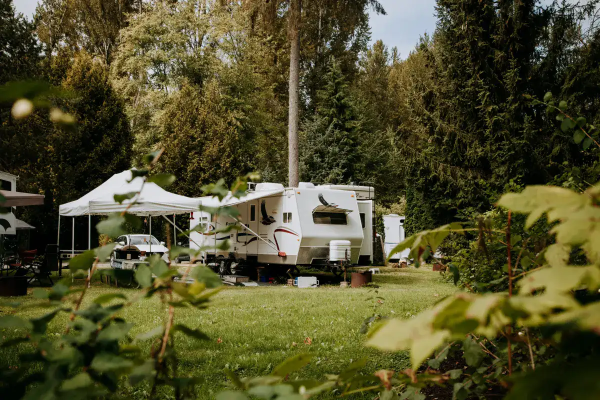 Fort Camping - The Fraser Valley